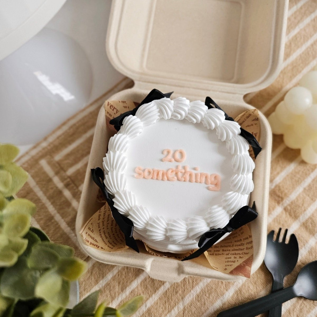 Bento Cake - Minimalist Ribbon — YippiiGift