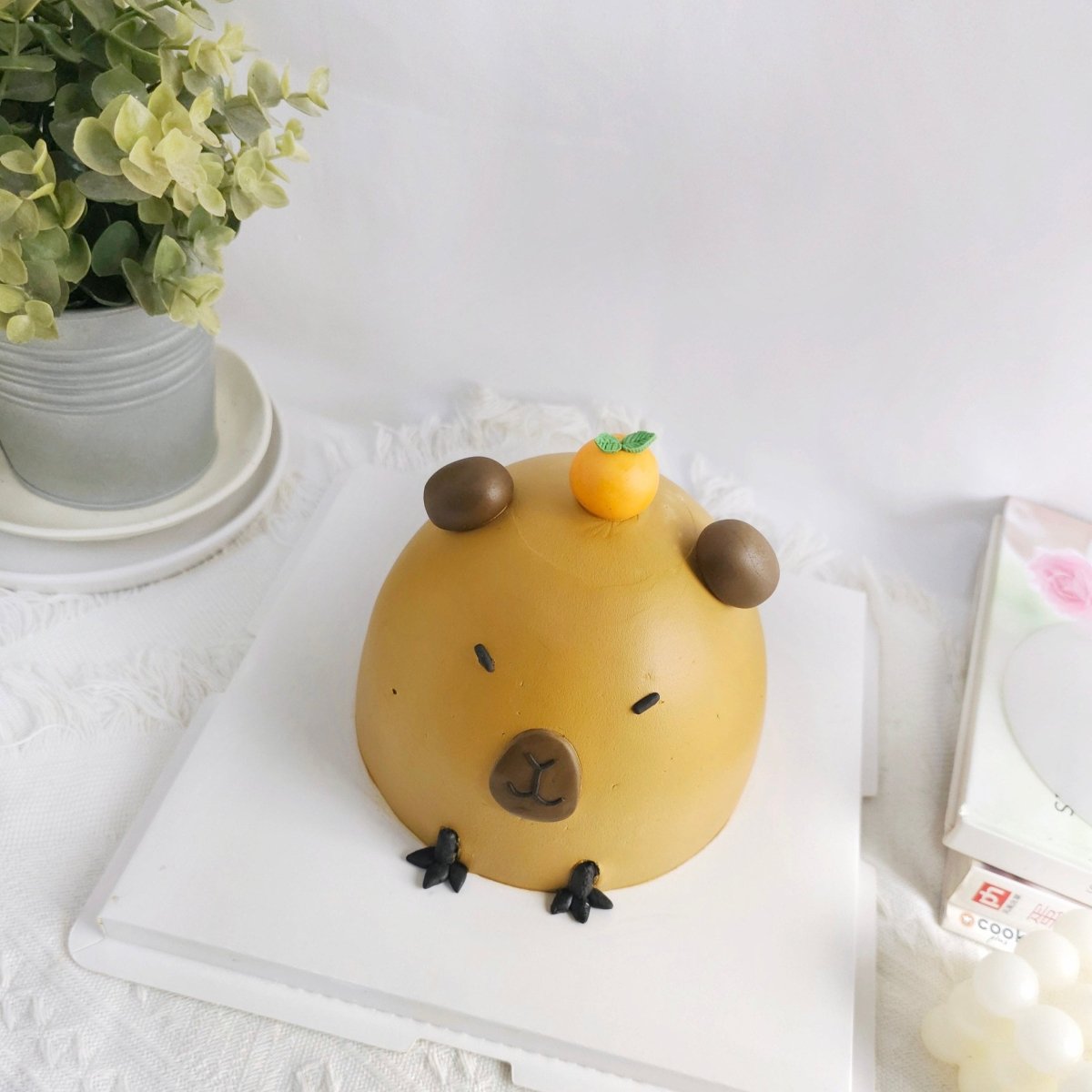 Capybara Cake 3D 6 Inch | YippiiGift