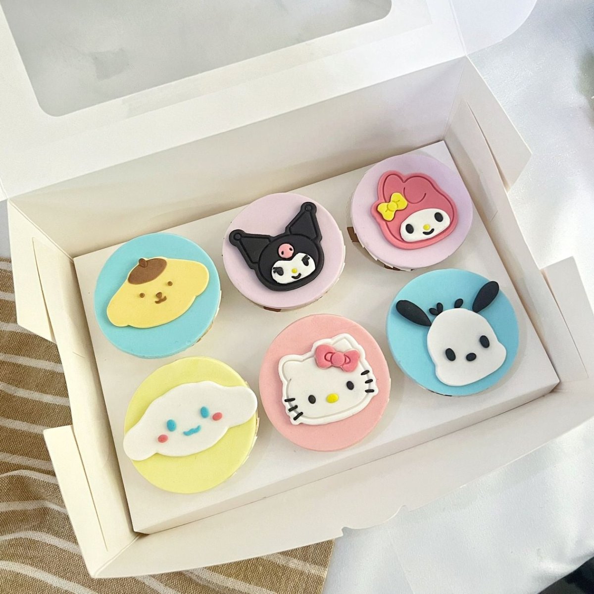 Cupcake - Sanrio 6 Pcs (Fondant) | YippiiGift