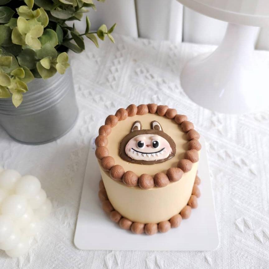 Dark Brown Labubu Cake 2D Fondant 3 Inch | YippiiGift