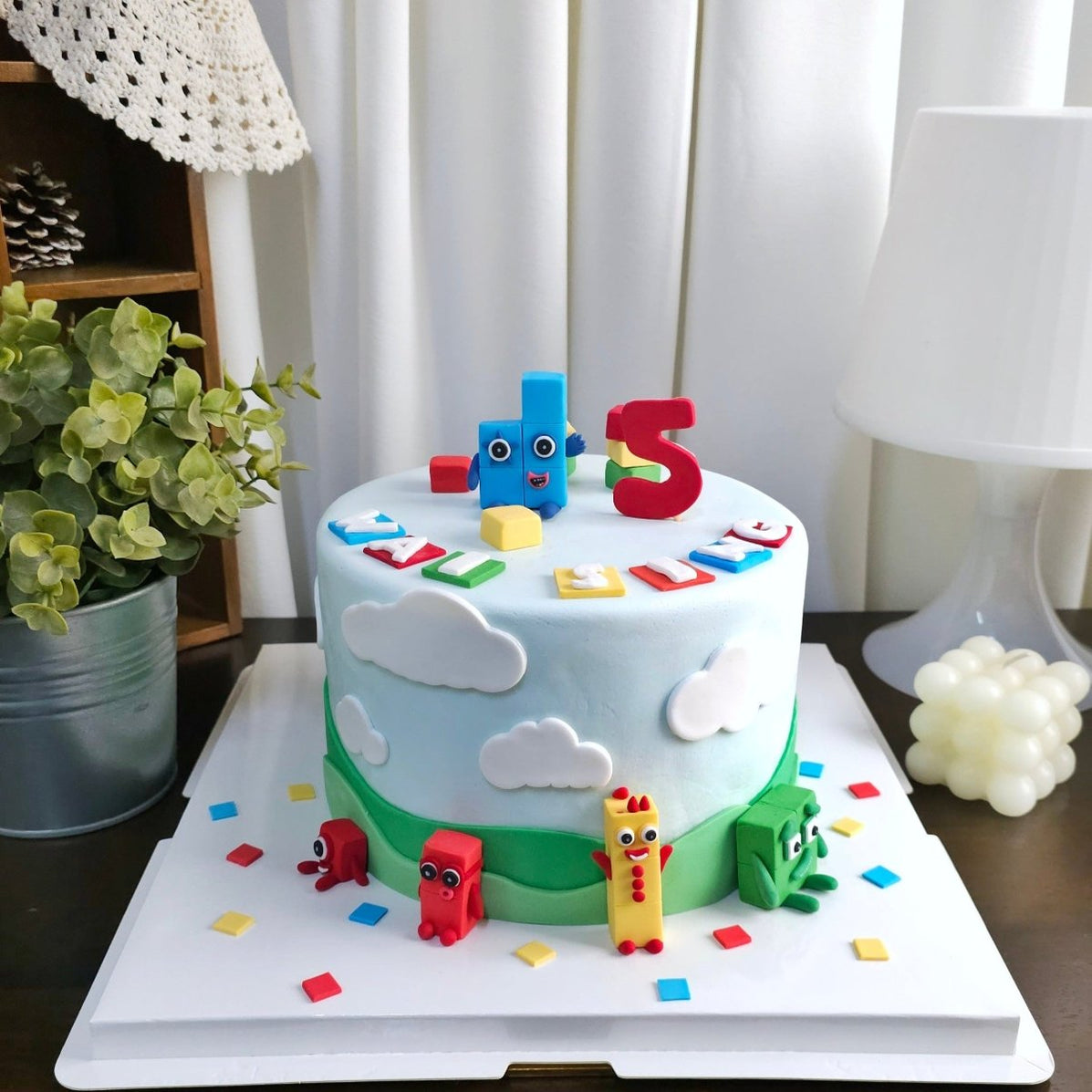 Numberblock Cake D7" H4" (Full Fondant) — YippiiGift