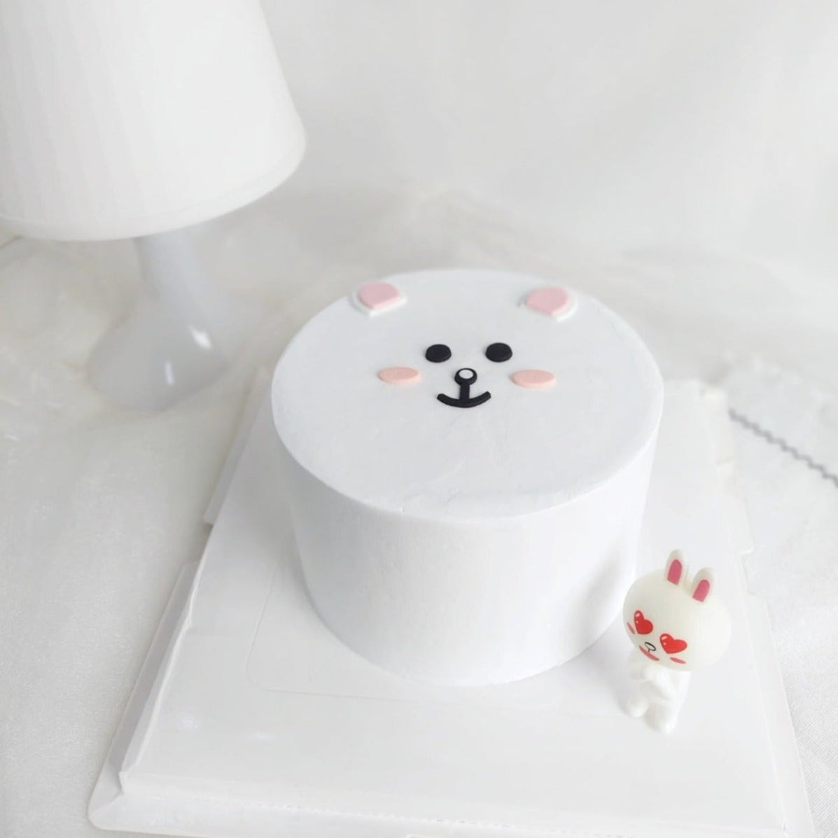 Cony Line Cake 6 Inch (with Toy) For Kids Birthday In KL | YippiiGift