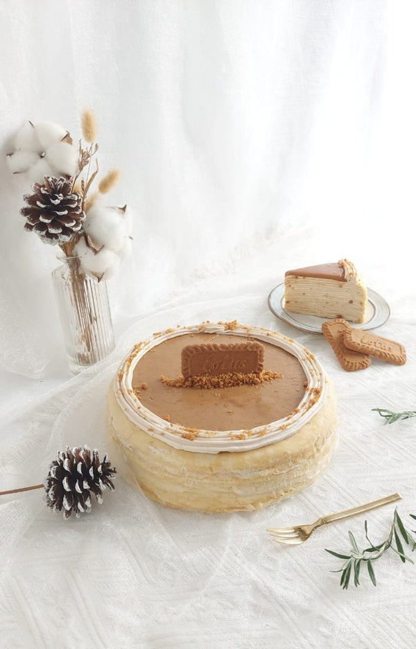 Lotus Biscoff Cake Mille Crepe Online Delivery | YippiiGift