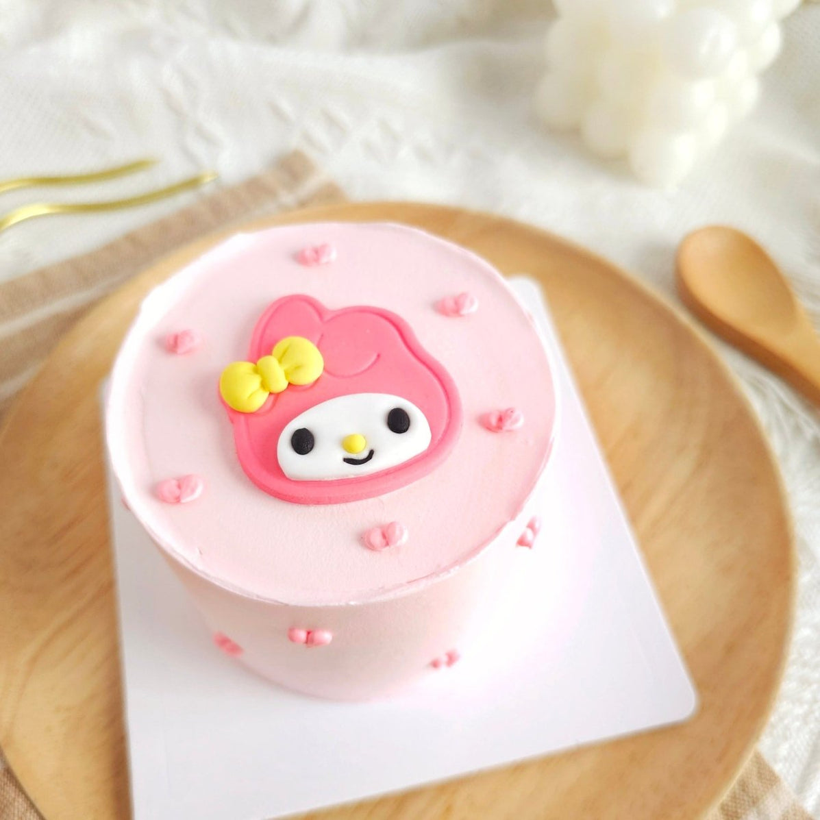 Melody Cake 2D Fondant 3 Inch — YippiiGift