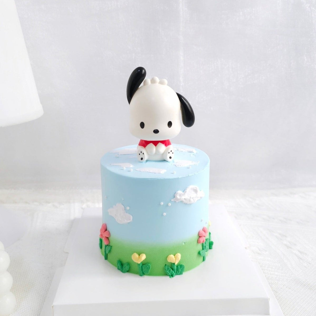 Sanrio Cakes | Yippii Gift Cake Delivery — YippiiGift